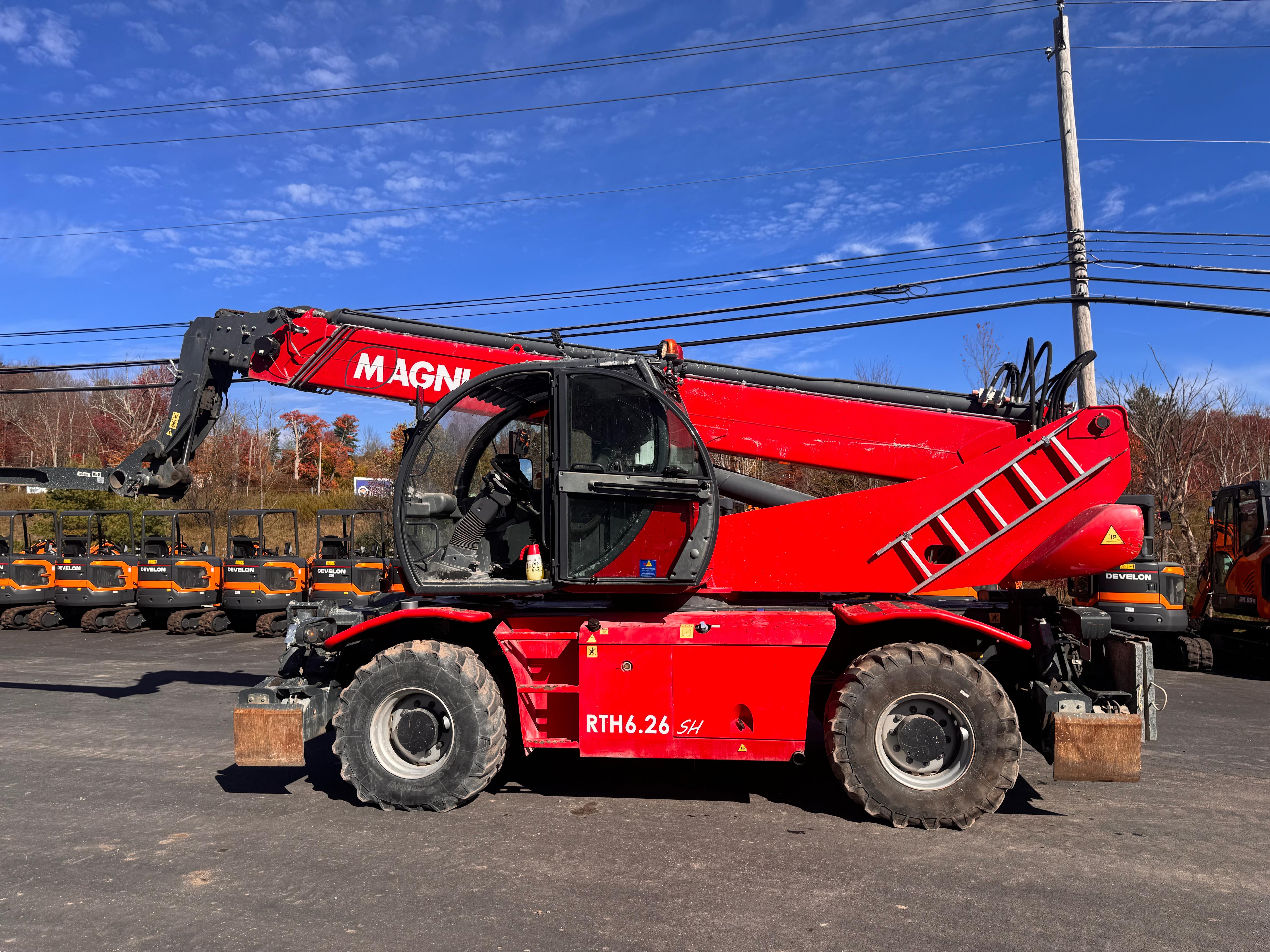 2019 Magni RTH 6.26SH-MC Rotating Telehandler – Good Eye Equipment