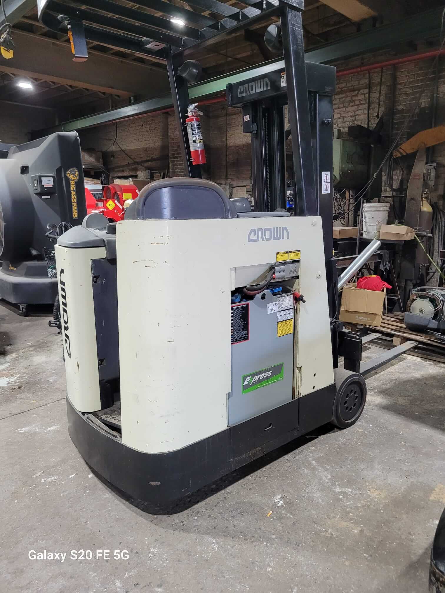 Crown RC3020-30 Stand Up Electric Forklift – Good Eye Equipment