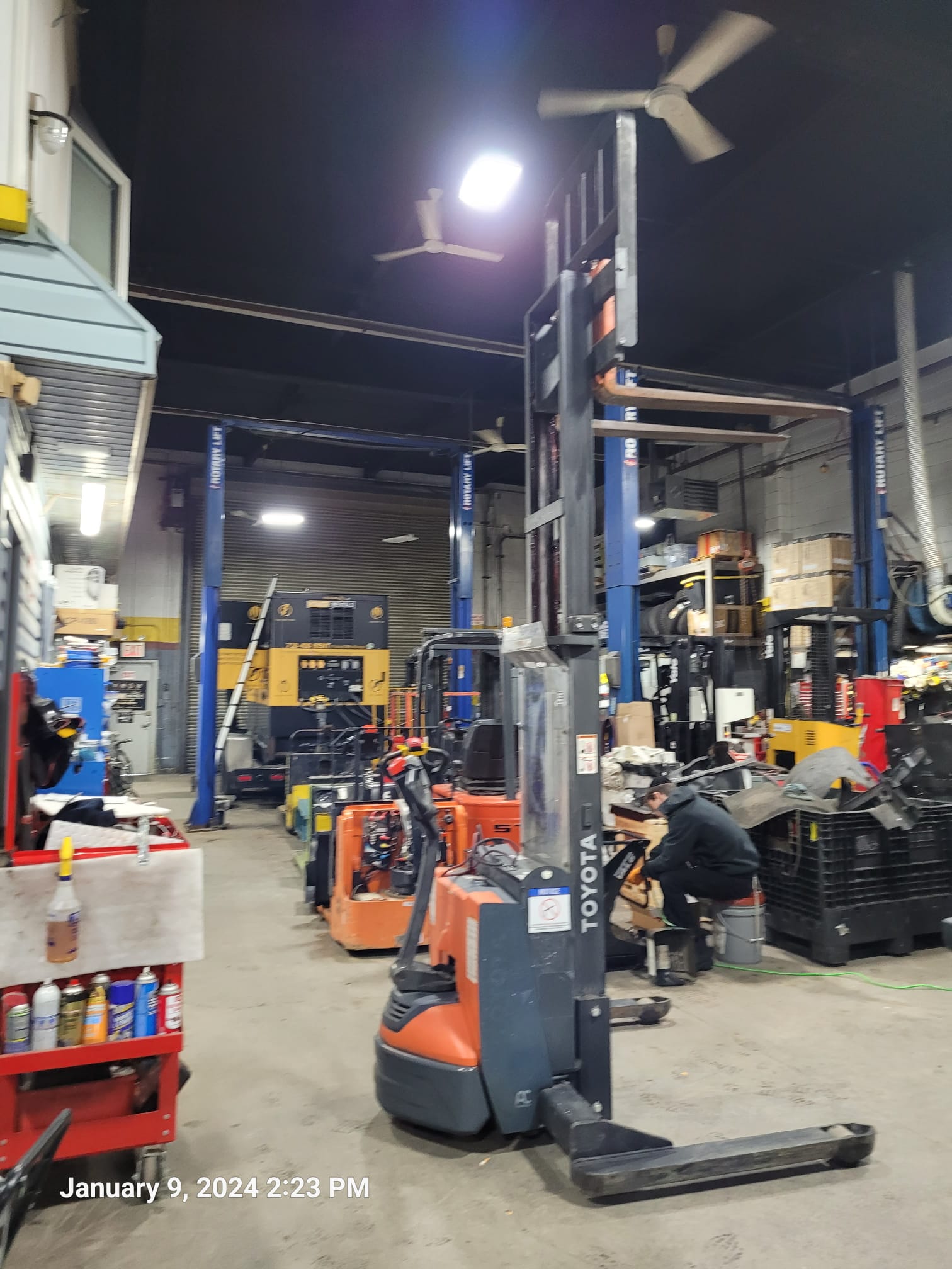 Toyota 8BWS13 Walkie Stacker – Good Eye Equipment